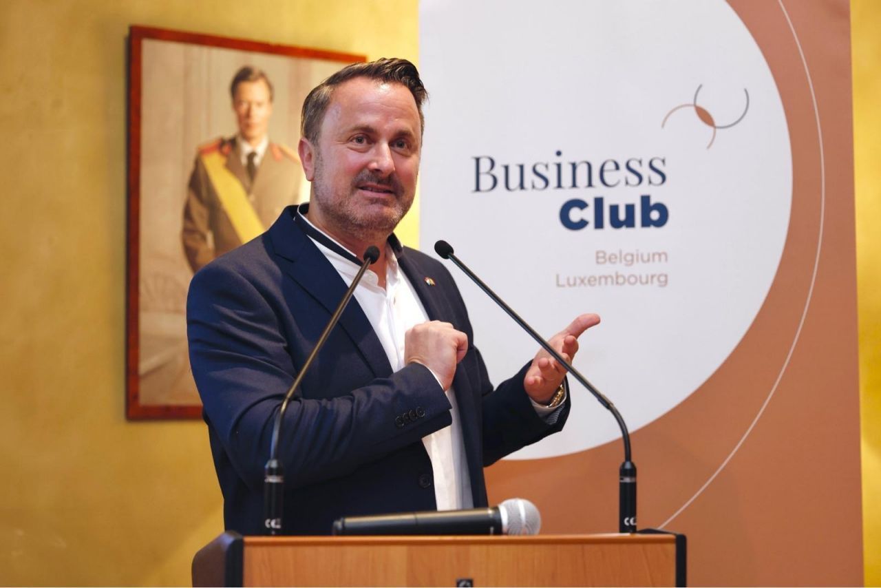 Le Vice-Premier Ministre Xavier Bettel rencontre les membres du ...